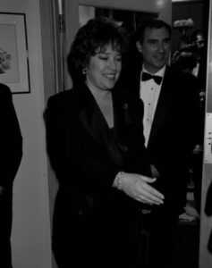 Tony Campisi Biography - Age, Family & Facts about Kathy Bates' Ex-Husband