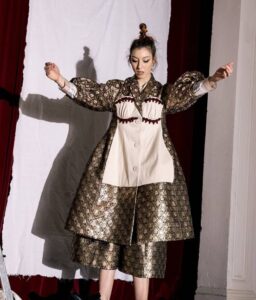 Robyn Byrne Biography: Transforming Stages with Passionate Artistry
