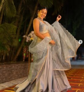Mrunmayee Deshpande Wiki, Height, Age, Husband, Family, Biography & More