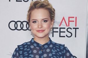 Stephanie Styles Wiki, Age, Height, Boyfriend, Family, Biography & More