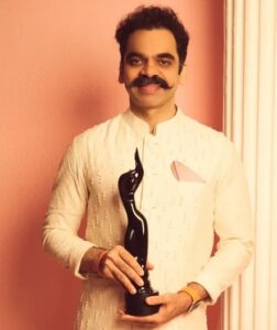 Rahul Deshpande Biography, Age, Wife, Family, Caste, Net Worth