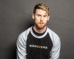 Brandon Farris (TikTok Star) Height, Biography, Age, Girlfriend, Family