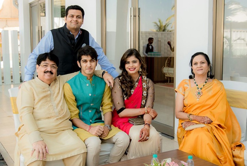 Parimal Nathwani Height, Age, Wife, Children, Family, Biography